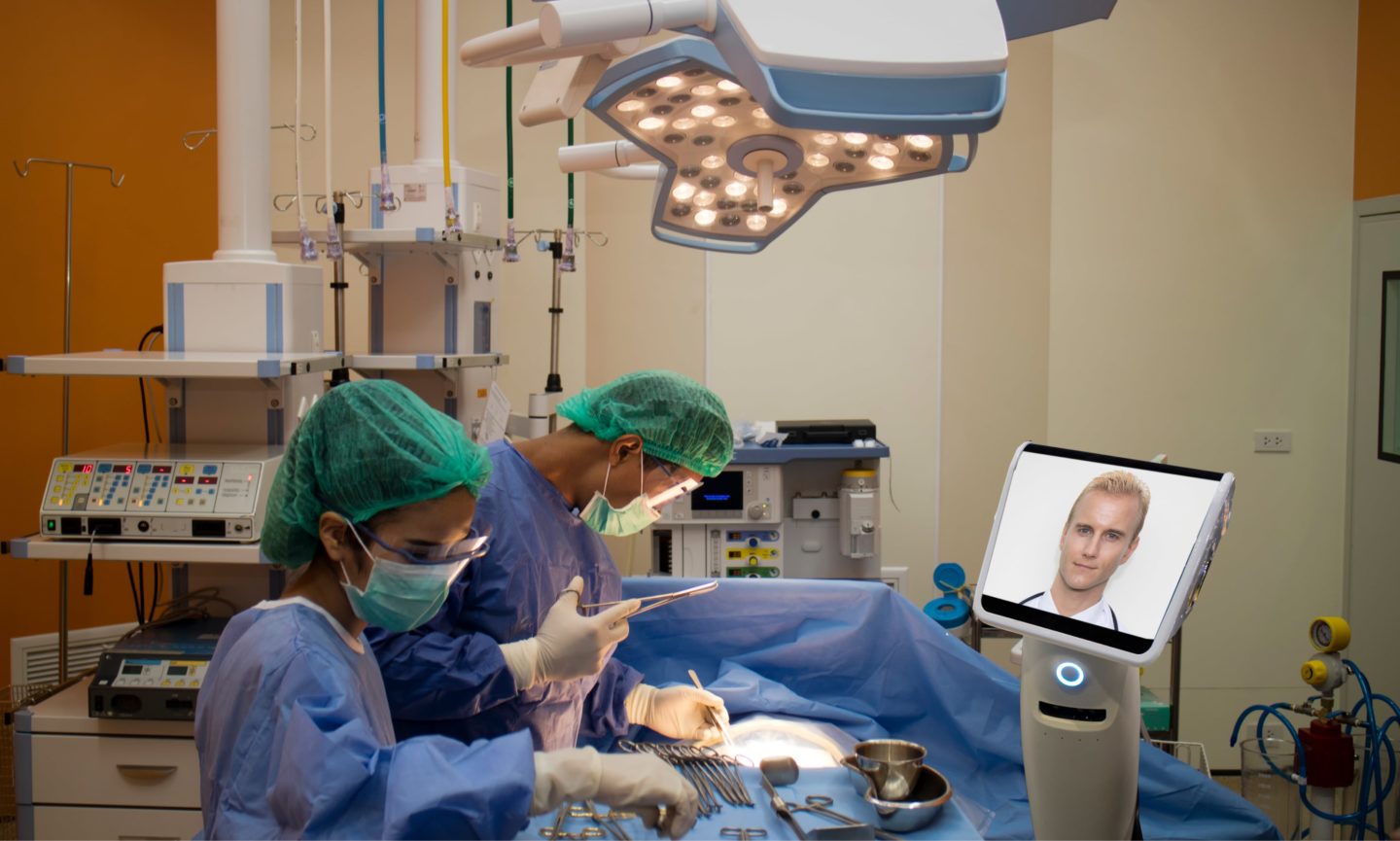 How Augmented Reality in Healthcare Education Makes Studying and ...